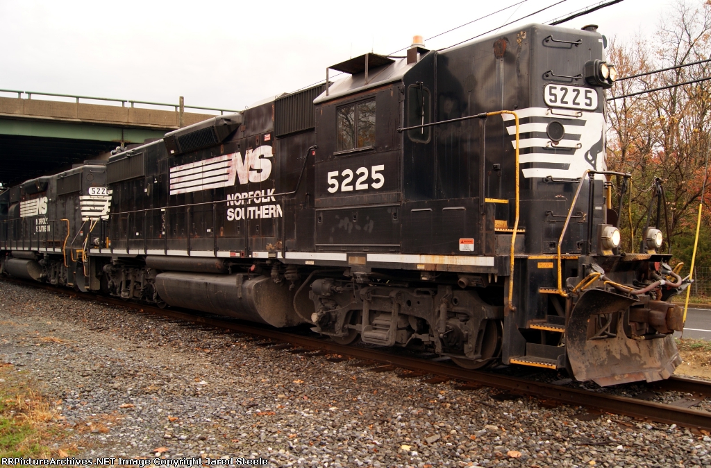 NS 5225